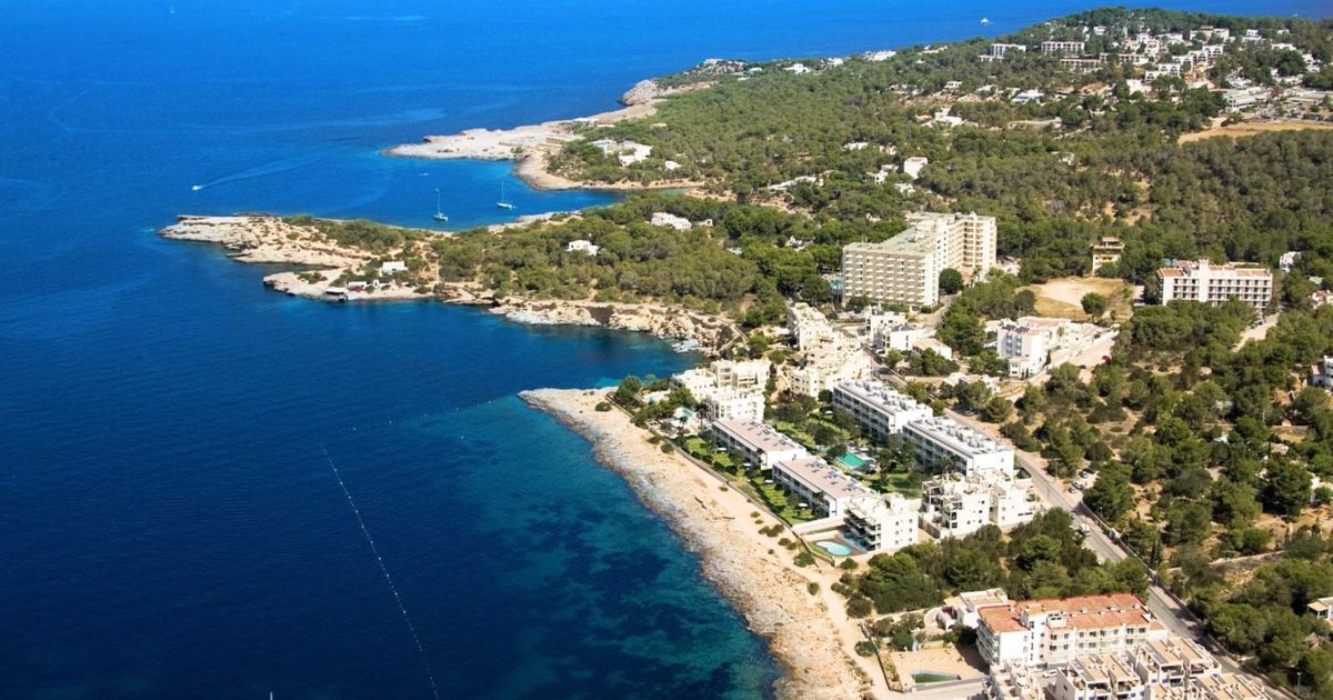 MYNE - Modern new-build terrace apartment with panoramic sea views and ...