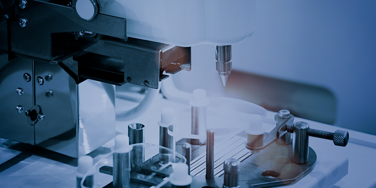 Tobii Lens Technology | Lens-casting manufacturing - Tobii