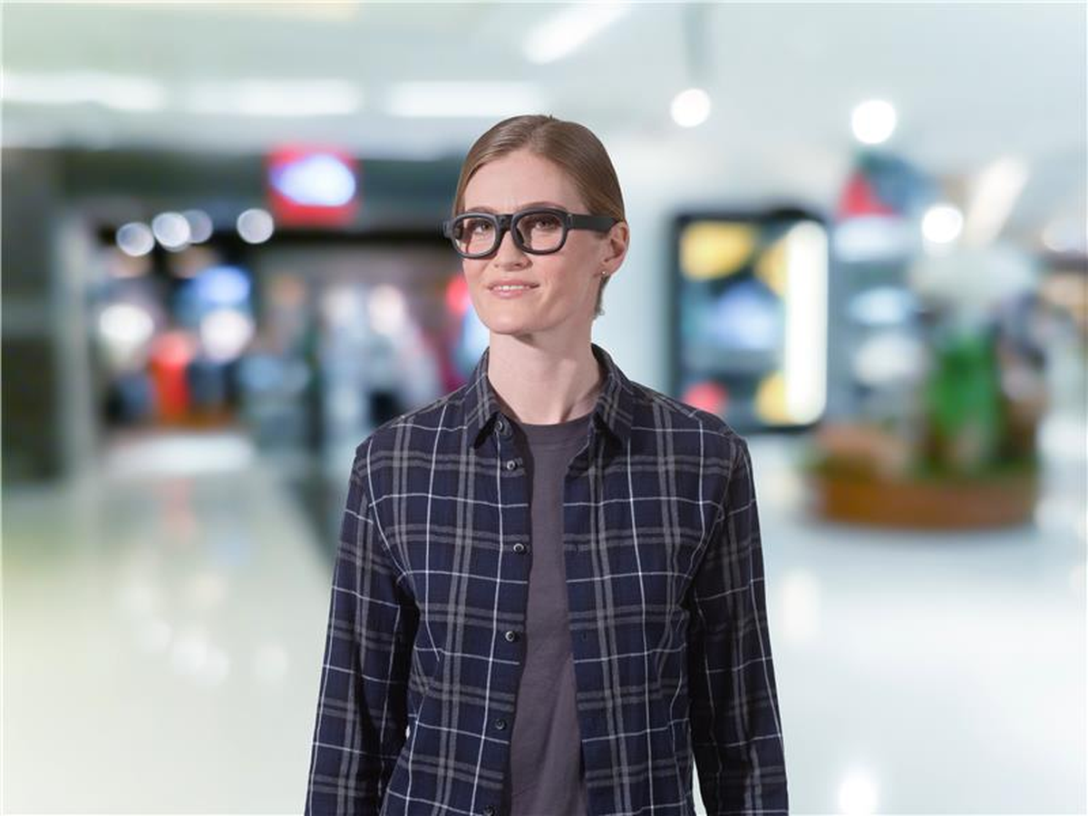 Wearable Eye Tracker for Commercial Applications - Tobii