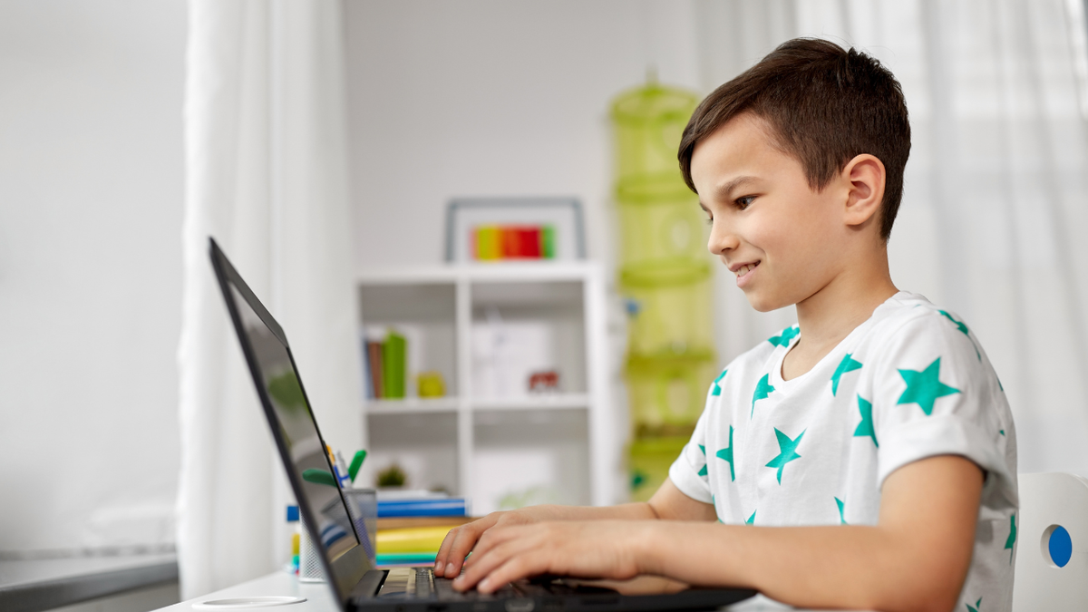 Eye tracking Transforms Autism Social Skills Training - Tobii