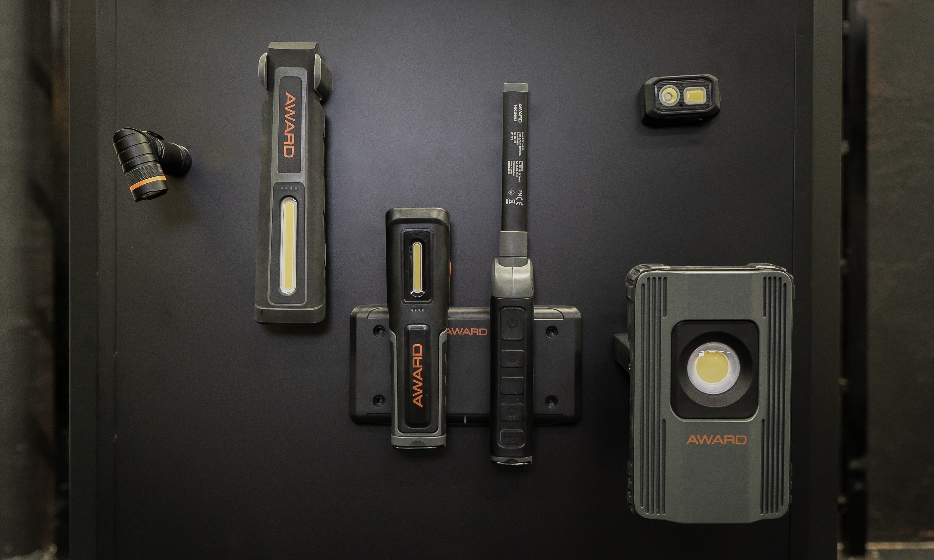 Selvsagt må du ha skikkelig arbeidslys – her er produktene som lyser ...