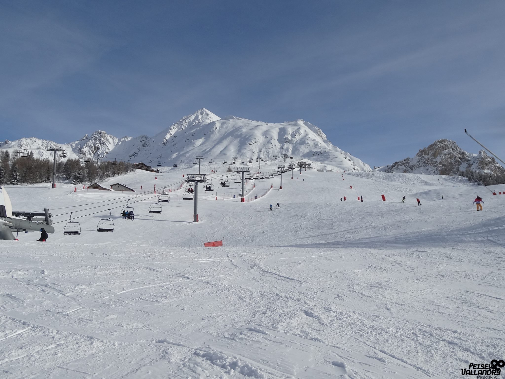 Nancroix Ski Holidays 2026/2027 | Nancroix Ski Resort | Heidi