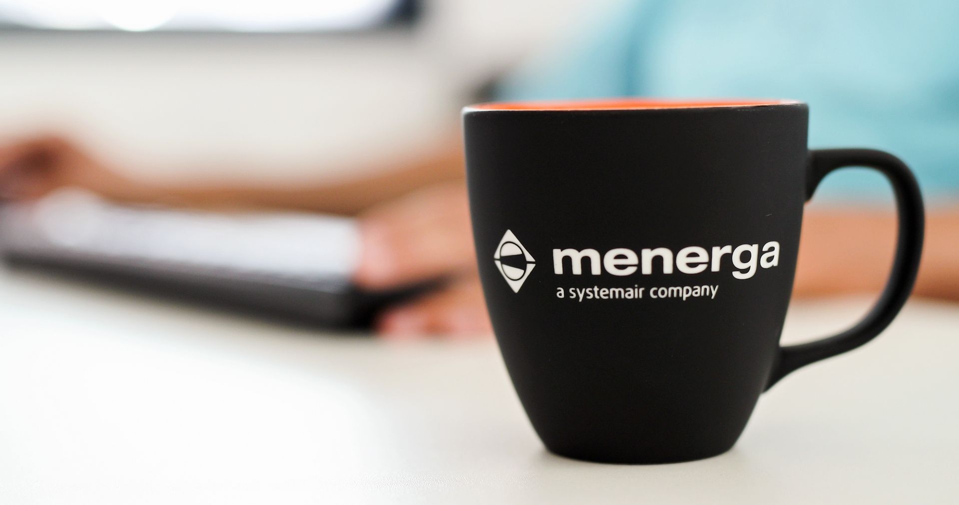 We're here for you · Menerga