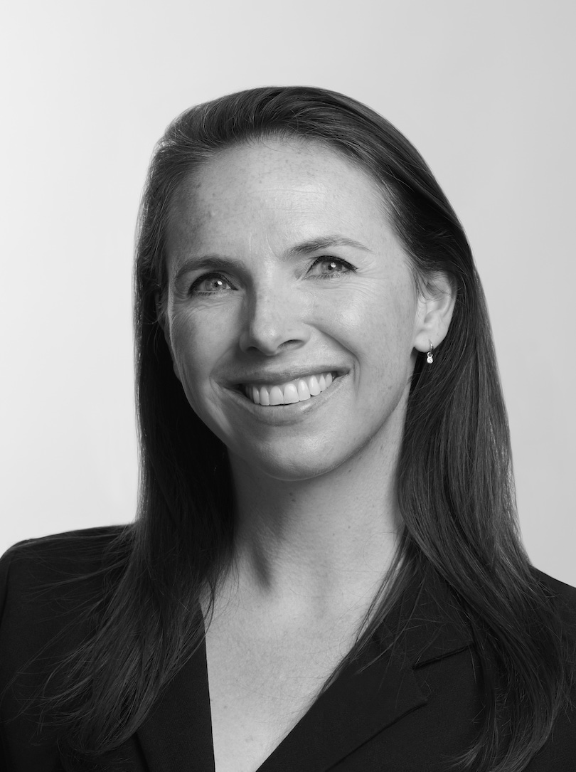 Adharca Marmair Sarah