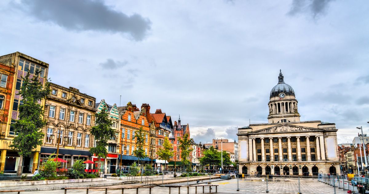 Top 5 dog-friendly things to do in Nottingham | ManyPets