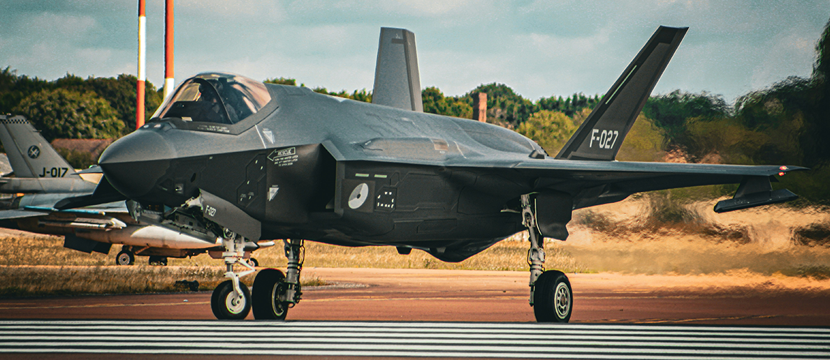 Here are the lawmakers who have purchased stocks in defense contractors ...