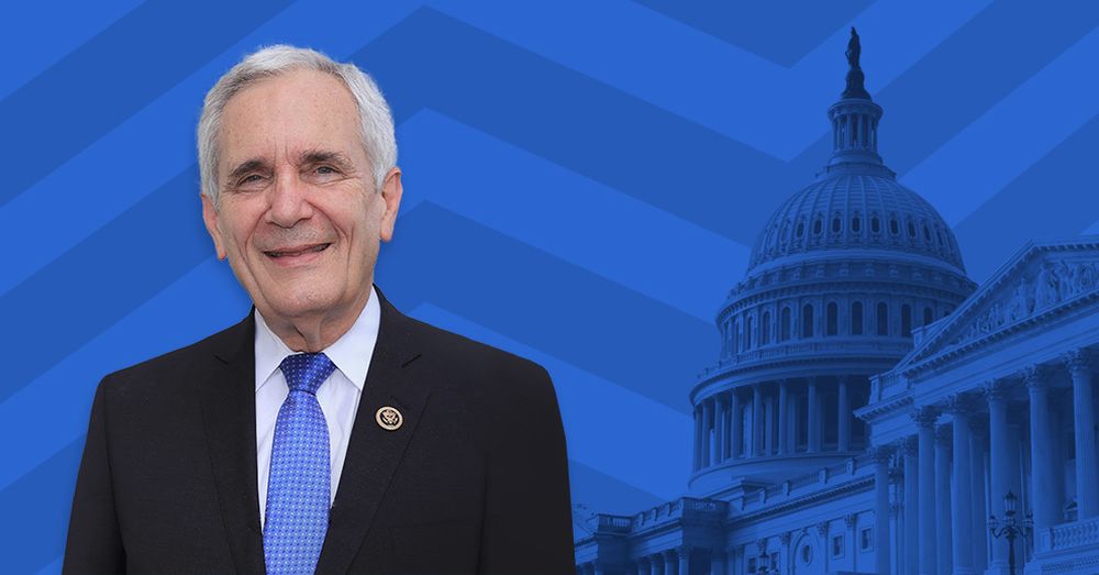 Texas Congressman Lloyd Doggett Is Buying These Stocks