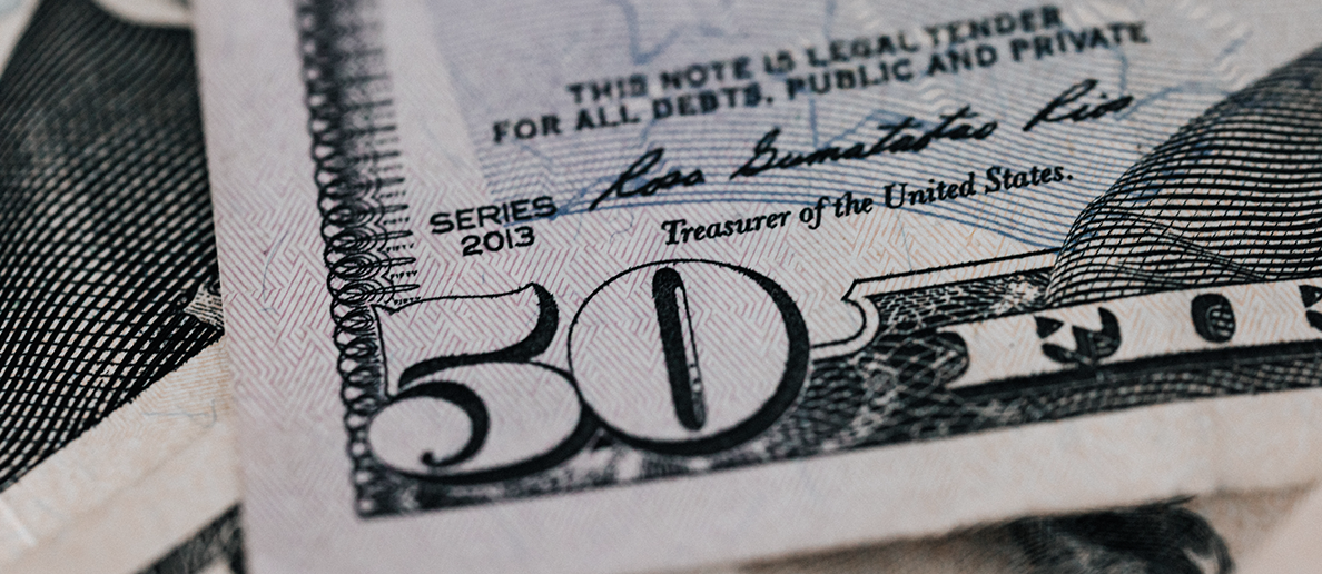 Charles Schwab, BofA Extend Good Earnings Season for Banks