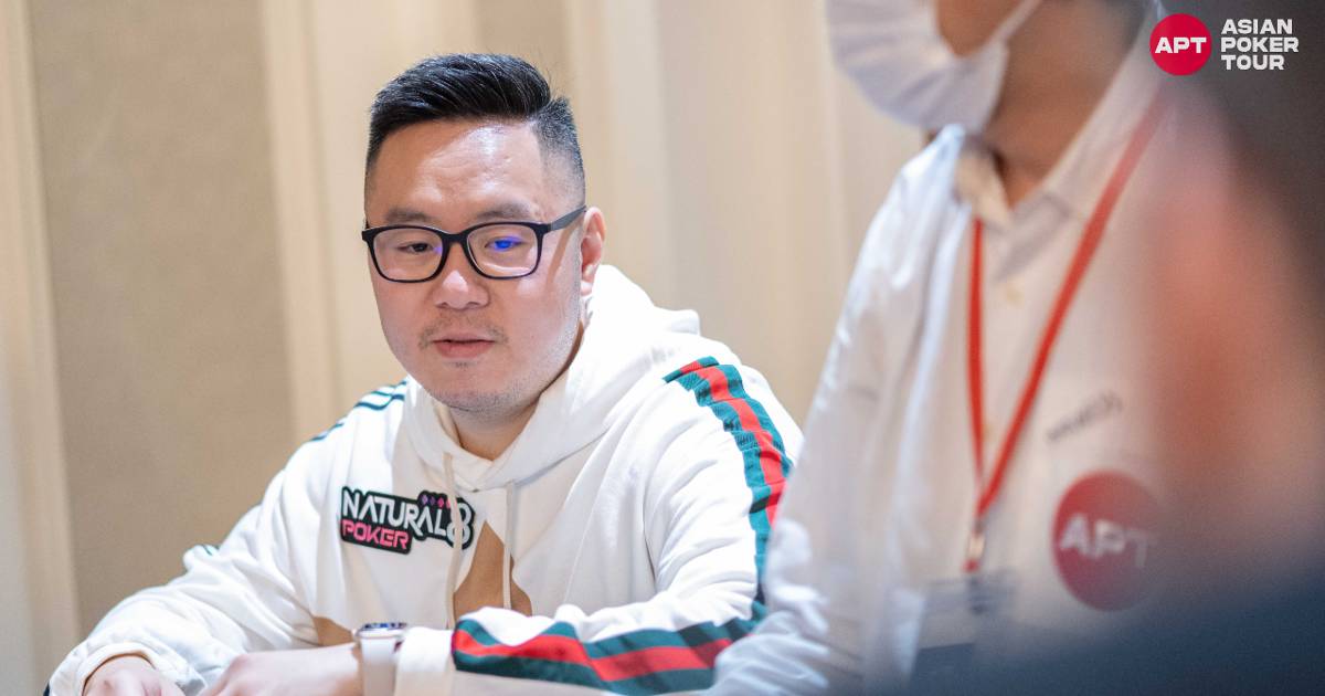 16 Players Remain In APT Super High Roller - 8 Max Event | Natural8