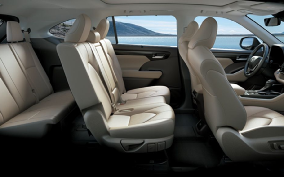 Best 7-Seater SUV Cars in the UAE | MOOV by Al-Futtaim