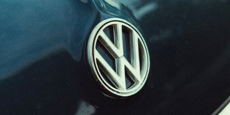 The Ultimate Guide to Car Logos and Names | MOOV by Al-Futtaim