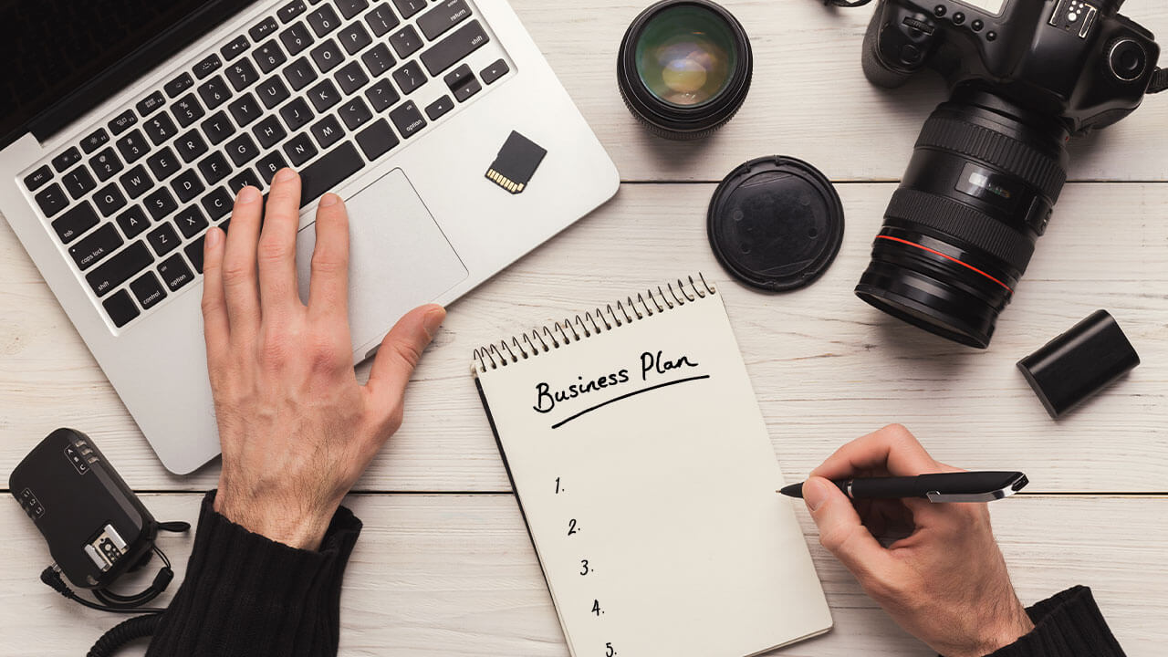 How To Start A Photography Business: Steps To Launch Your Career