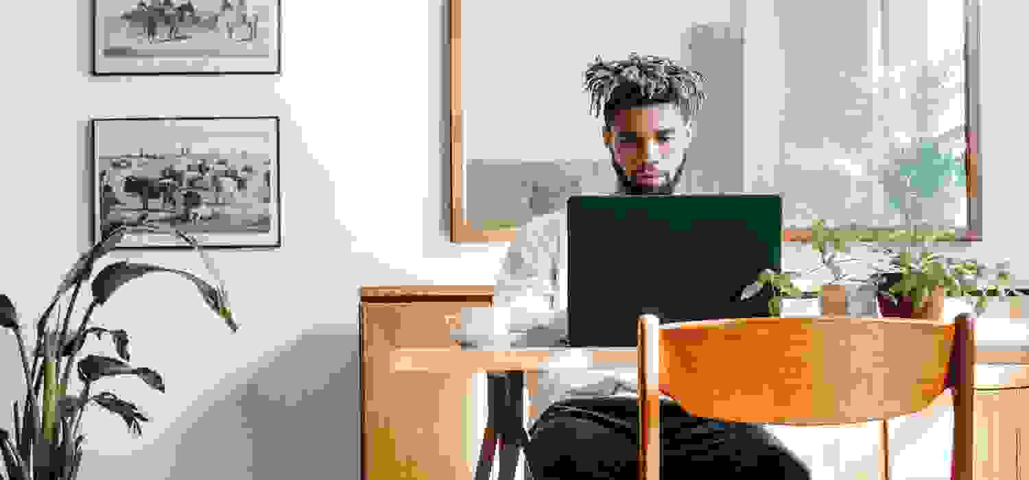 How to make custom phone cases to start an online business