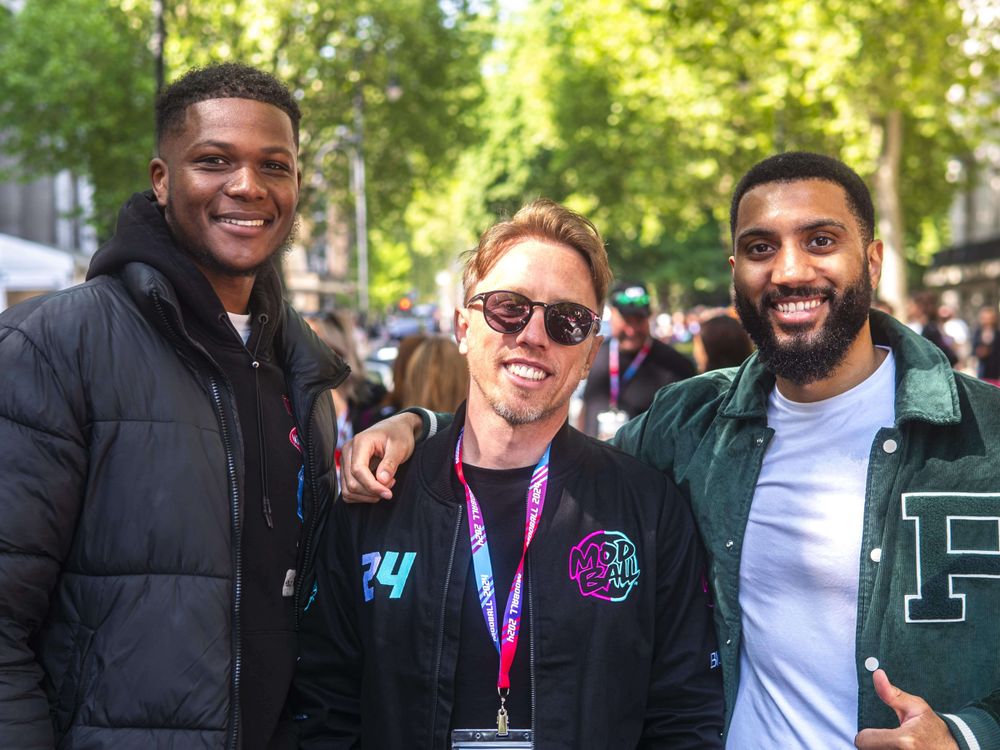 The Venture Room x Gelato | Print on Demand for eCommerce Business | Gelato