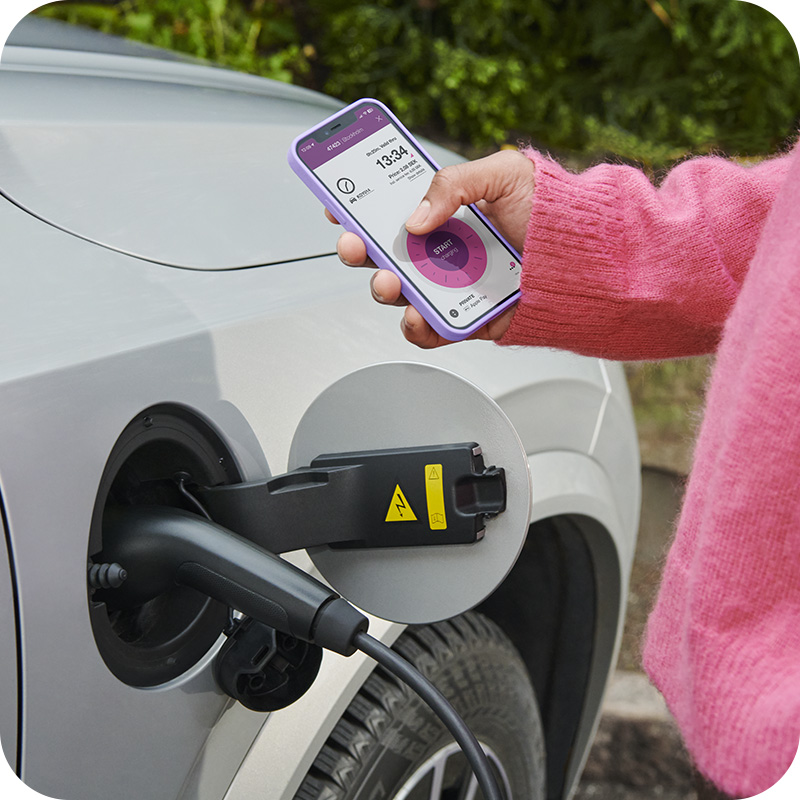 Find charging stations and charge your car with the EasyPark app