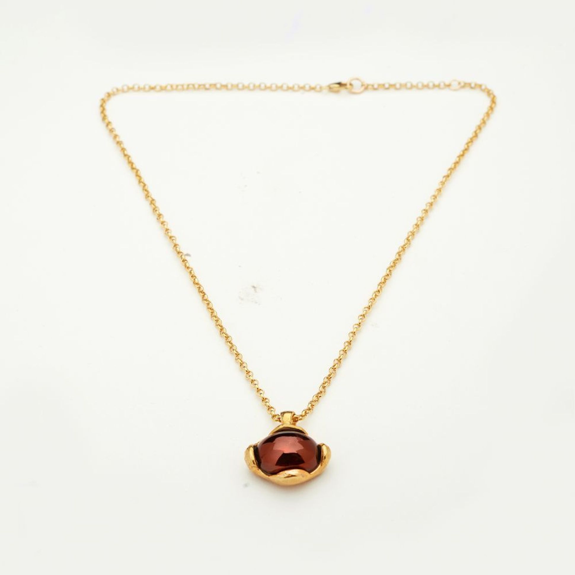 Garnet | Learn more about this stone | WHITEbIRD