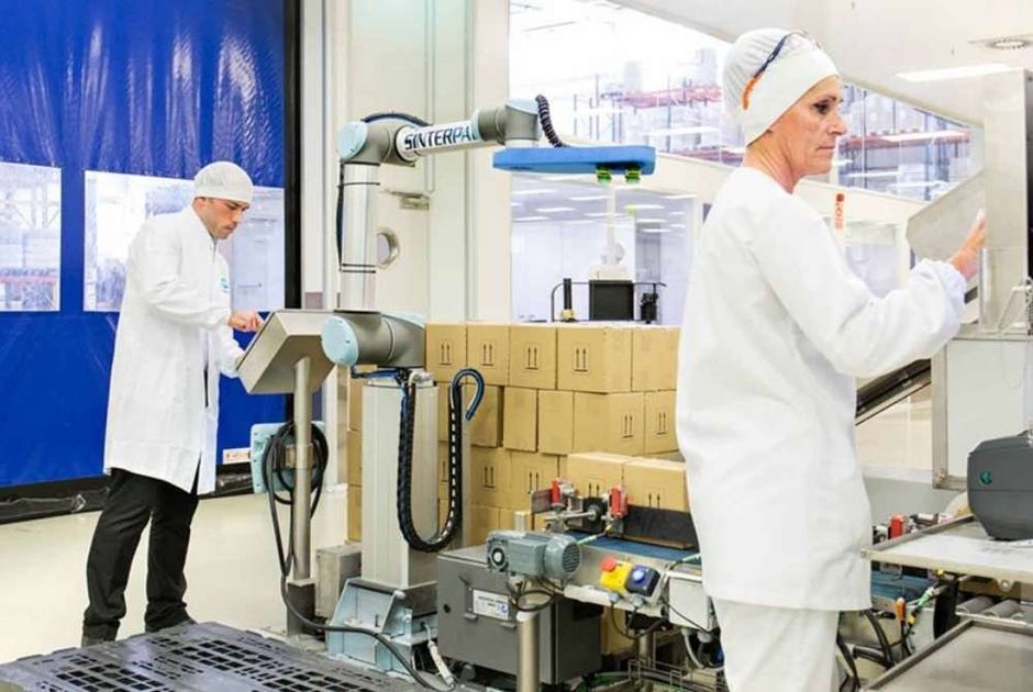 Painless Palletizing with Universal Robots