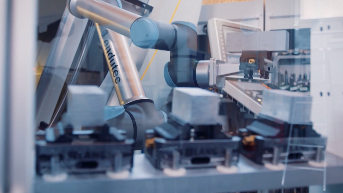 Common Robotic Machine Tending Applications