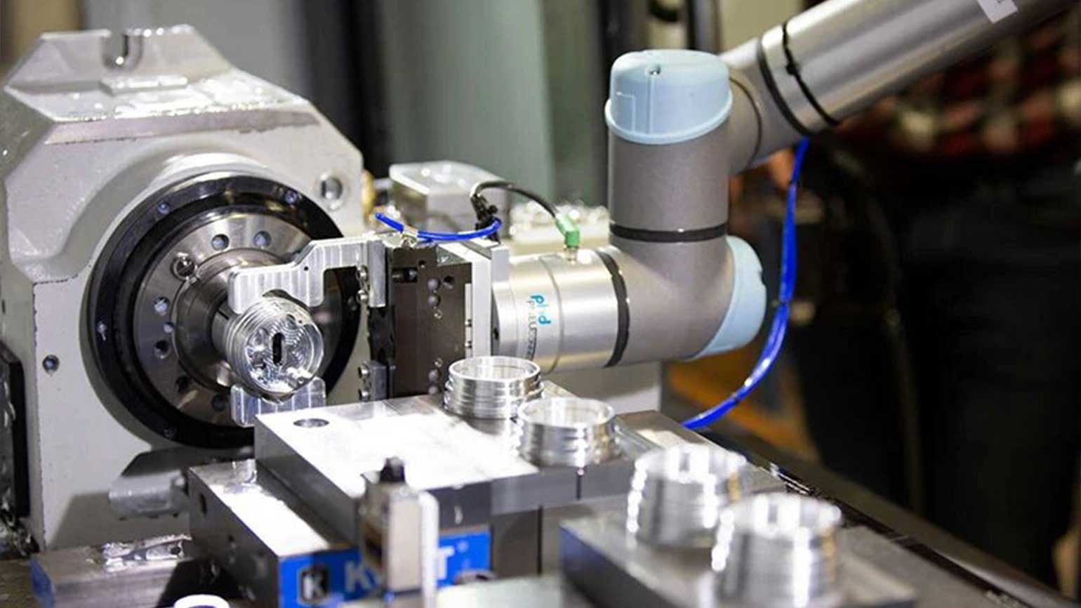 ADAPTATION, BUSINESS CONTINUITY & COBOTS: MACHINE TENDING