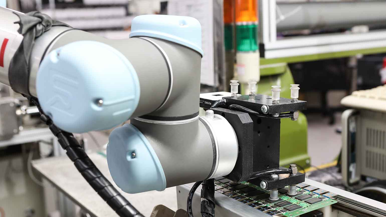 Memory Module Making | UR5 Cobot Arms | Cobot Case stories