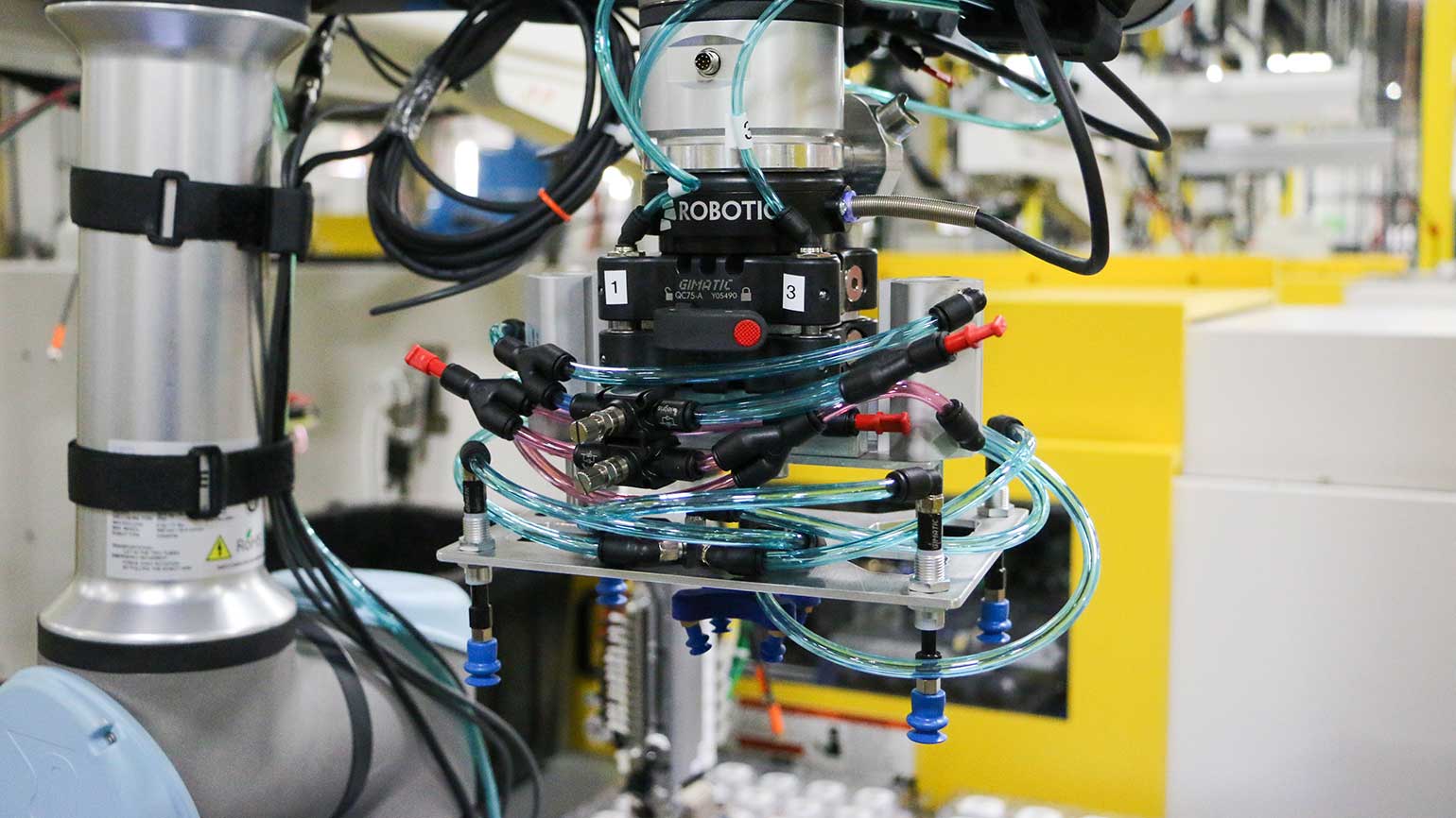 400% productivity increase | UR5 at AIM Processing | Cobot Case Stories