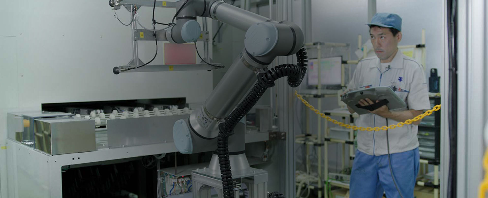 Matsunami Glass Ind., Ltd. | Cobot Case Stories