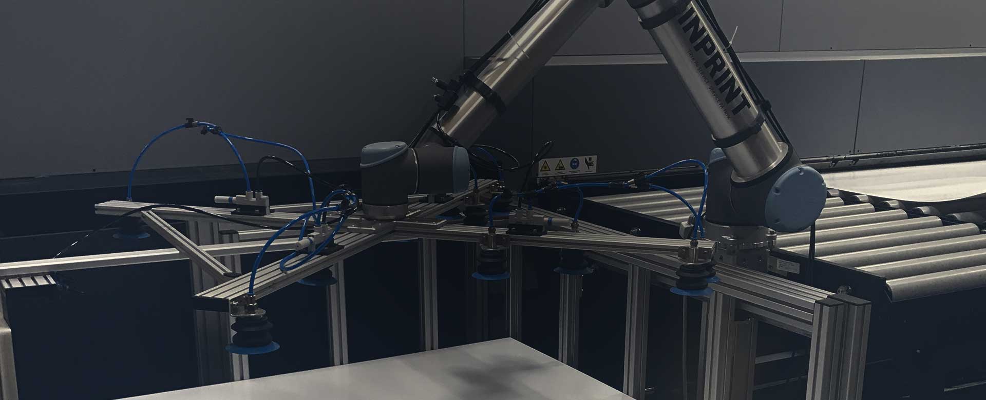 Pick and Place | UR10 at INPRINT A/S | Cobot Case stories