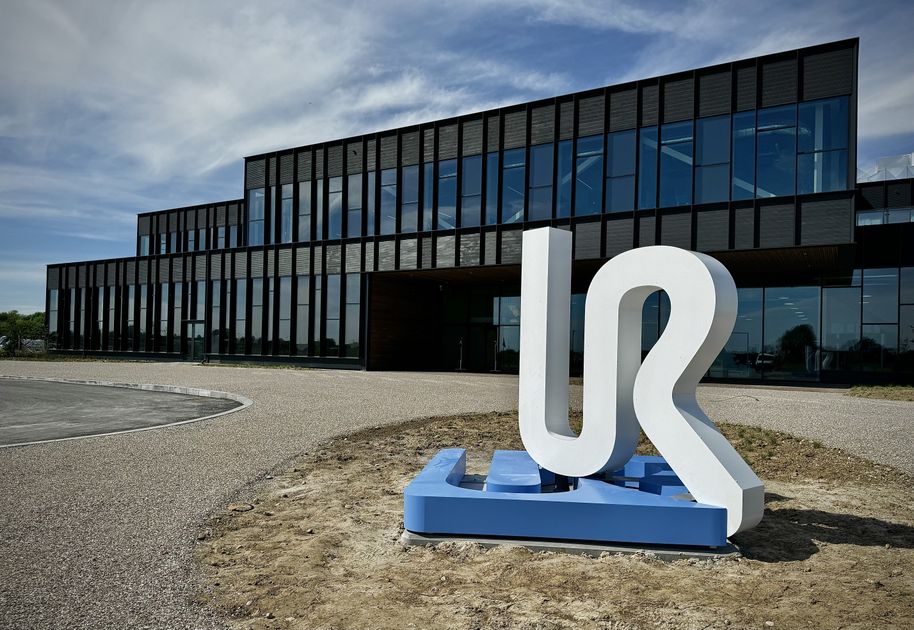 Universal Robots and MiR open new robotics hub in Denmark