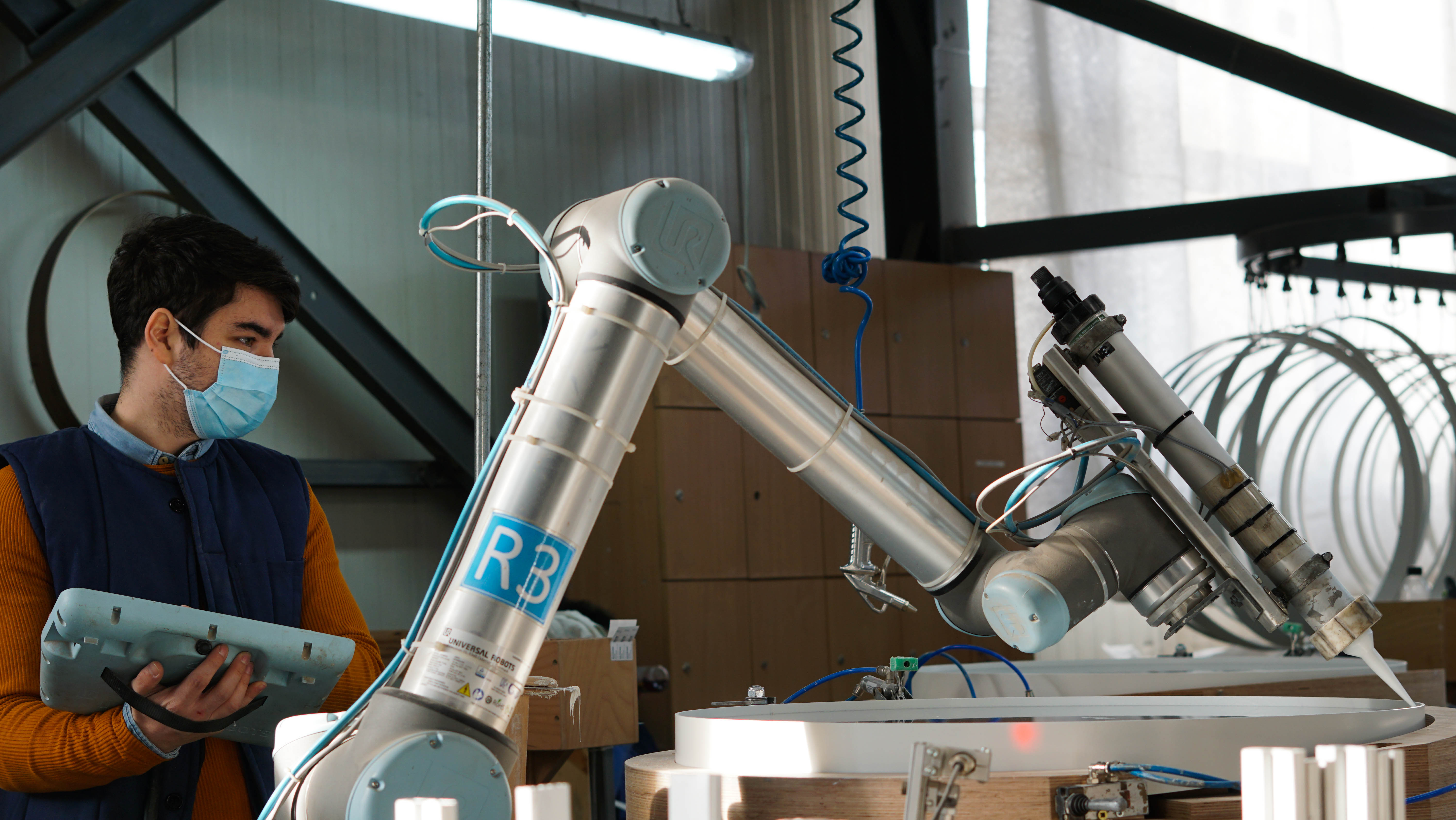 Production increase | UR10 at BECKER Romania | Cobot Case Stories
