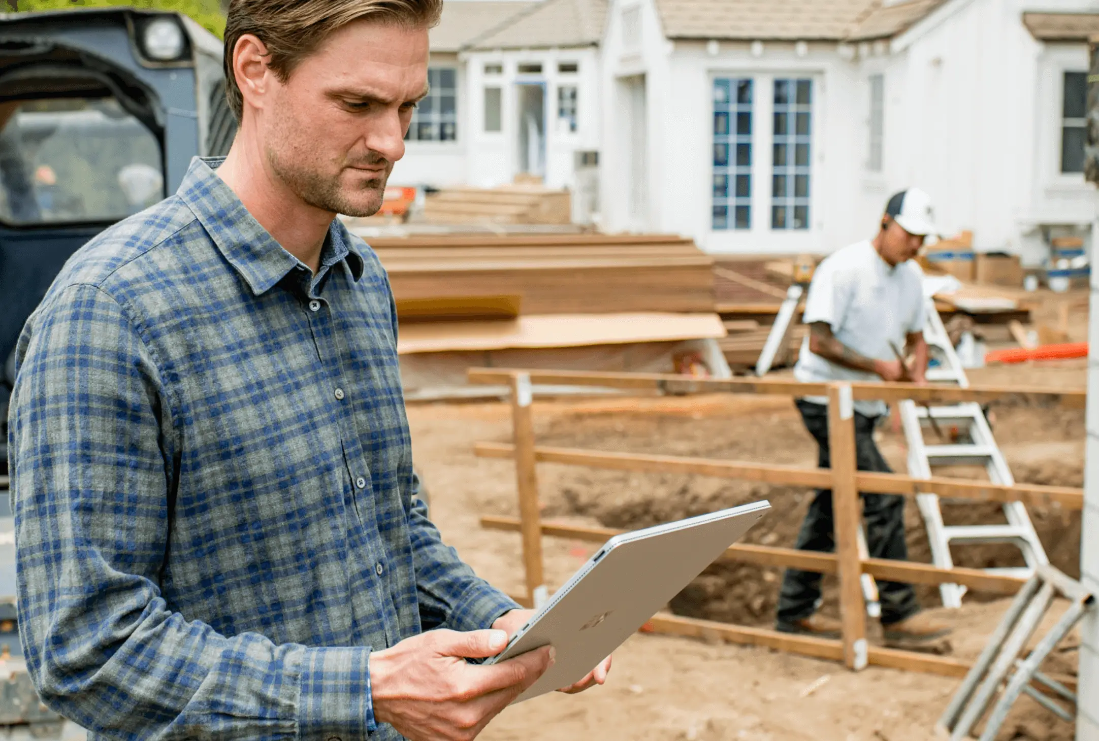 Field Service Tracking Software | Hubstaff Field