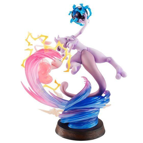 mew and mewtwo battle figure