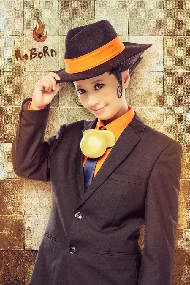 Tsuna And Reborn Cosplay