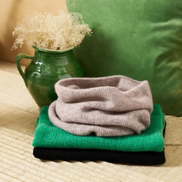 Cashmere Gauzy Snood in Ash | Women's Accessories | Brora