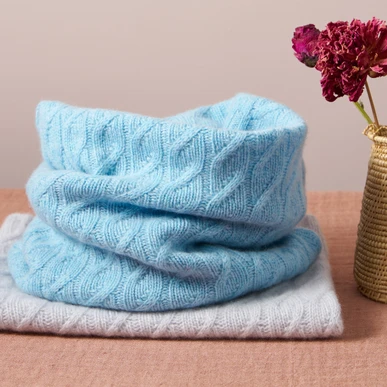 Scottish Cashmere Cable Snood in Pearl | Accessories | Brora