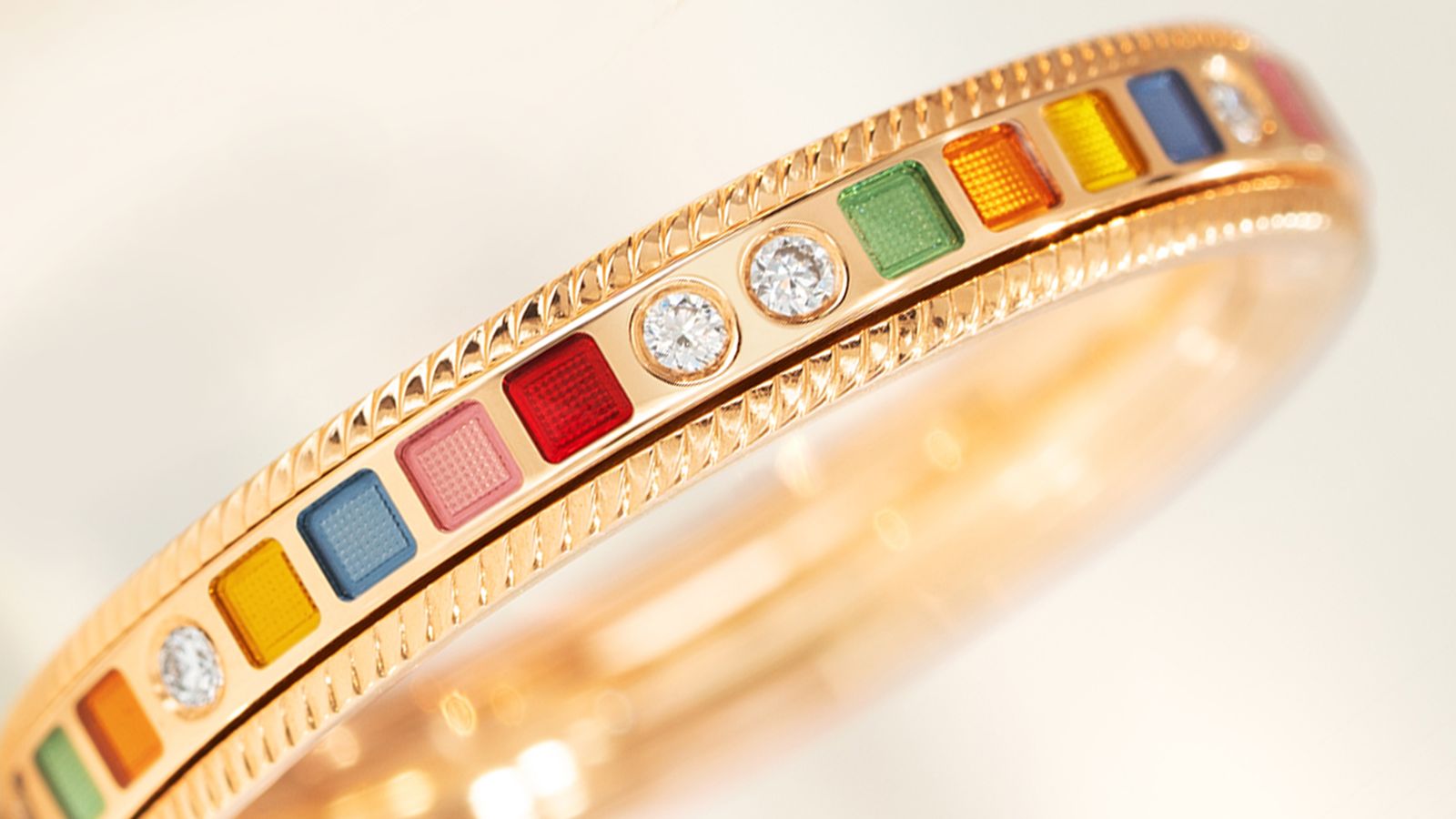 GOLDEN RAINBOW. Fine ring