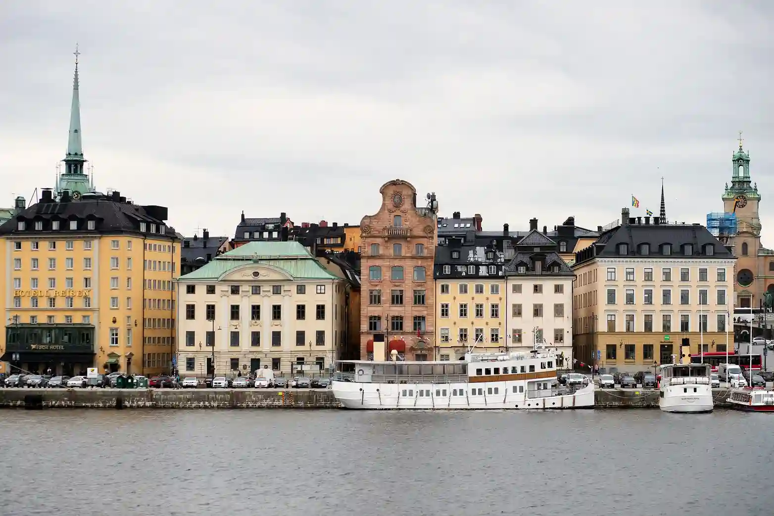 Retiring in Sweden: Costs, Taxes, Visas, and More - unbiased.com