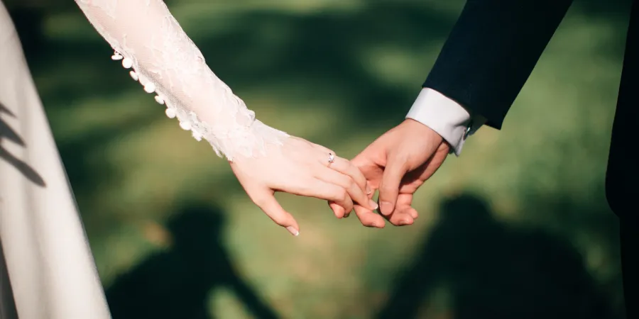 Filing taxes: single vs. married tax rate - unbiased.com