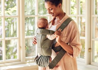 Baby Carrier Mini in Dark green woven - BabyBjörn