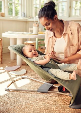 Bouncer Bliss Dark Green Petal Quilt