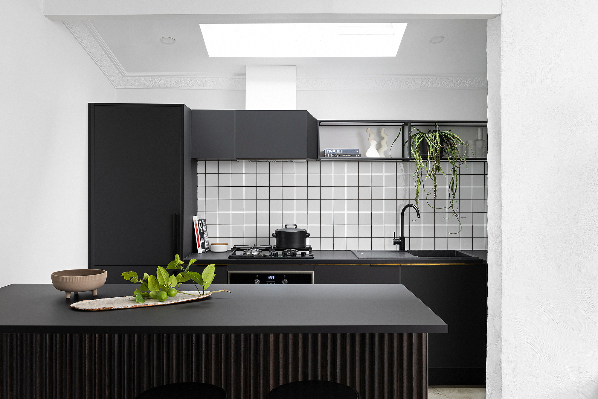 monochrome muse - kitchen inspiration and ideas | kaboodle kitchen