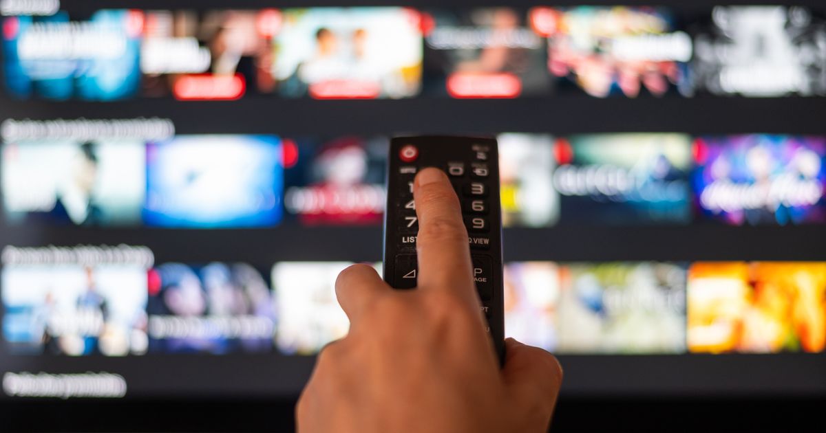 17 Spanish TV Shows to Learn Spanish - BarcaTrips