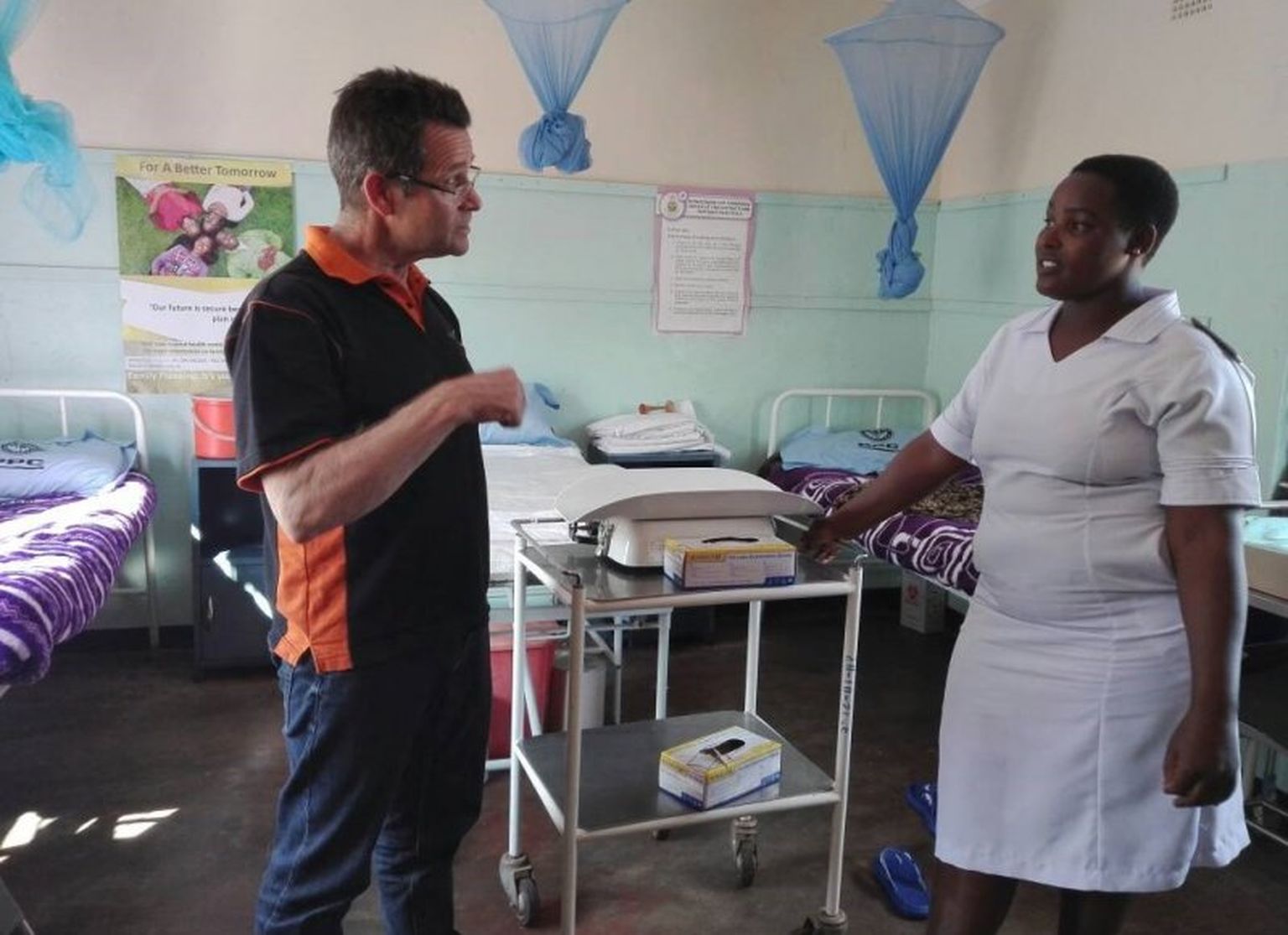 Practical Action CEO visits the Mashaba Solar Mini-grid project | SNV