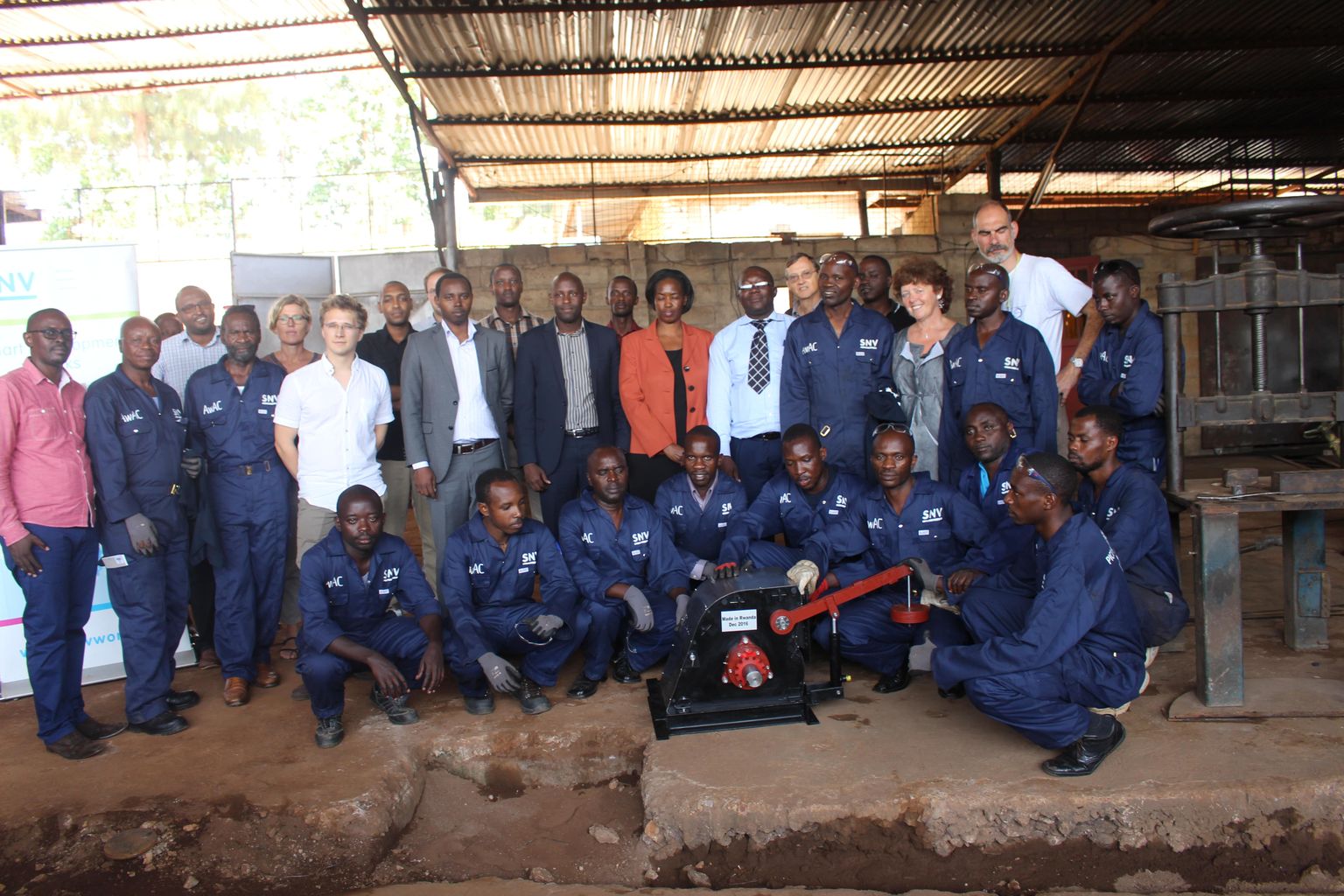 Pico-hydropower brings electricity to people in Rwanda | SNV