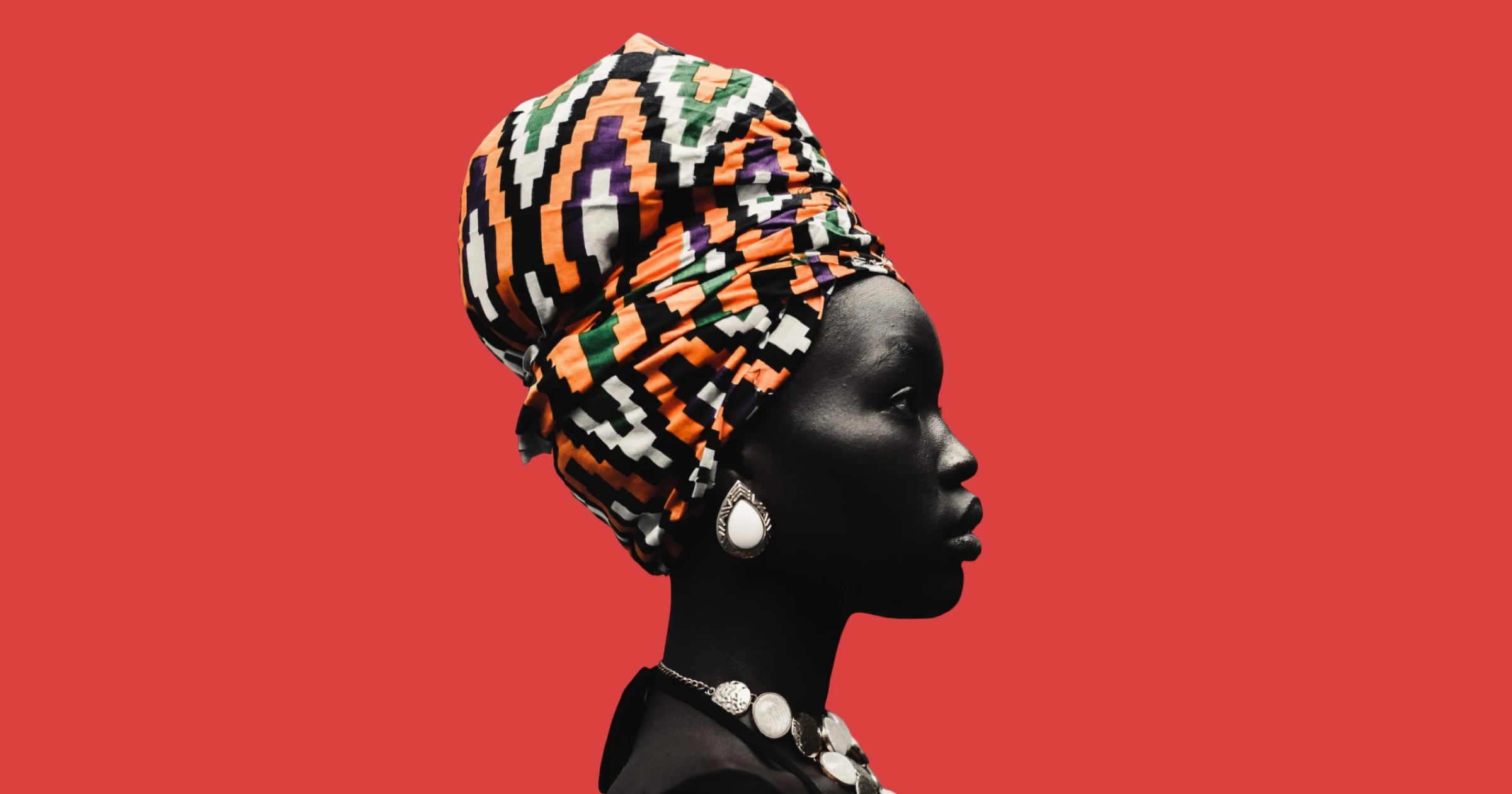 Add a red background to your images for free | Photoroom