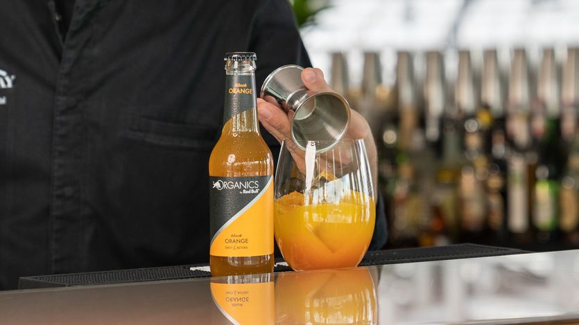 The ORGANICS by Red Bull ® :: Bio-Erfrischungsgetränke :: Red Bull ...