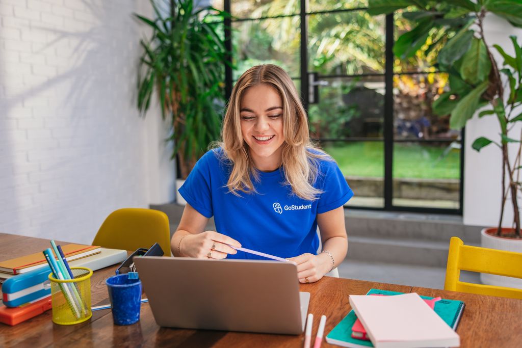 Empieza a dar clases particulares online | GoStudent