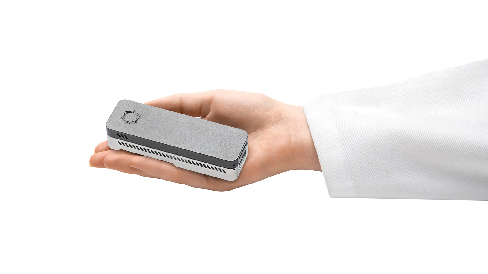 Direct sequencing of RNA with MinION Nanopore: detecting mutations ...