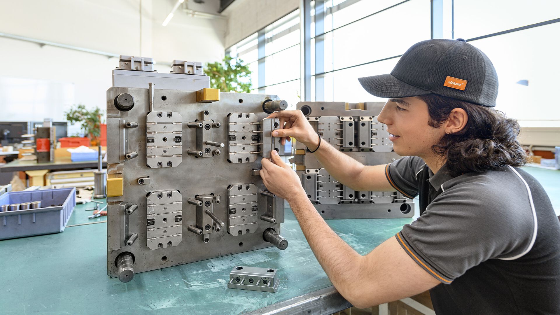 Beruf: Kunststofftechnologie | Lehre bei Blum