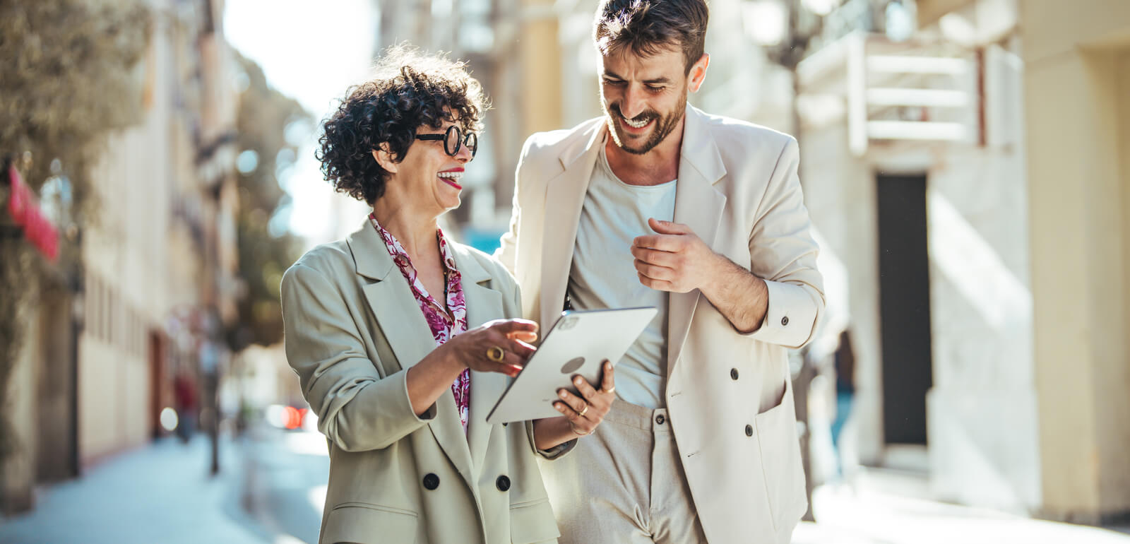 Work Week & Timekeeping in Italy: Employer Guide | Atlas HXM
