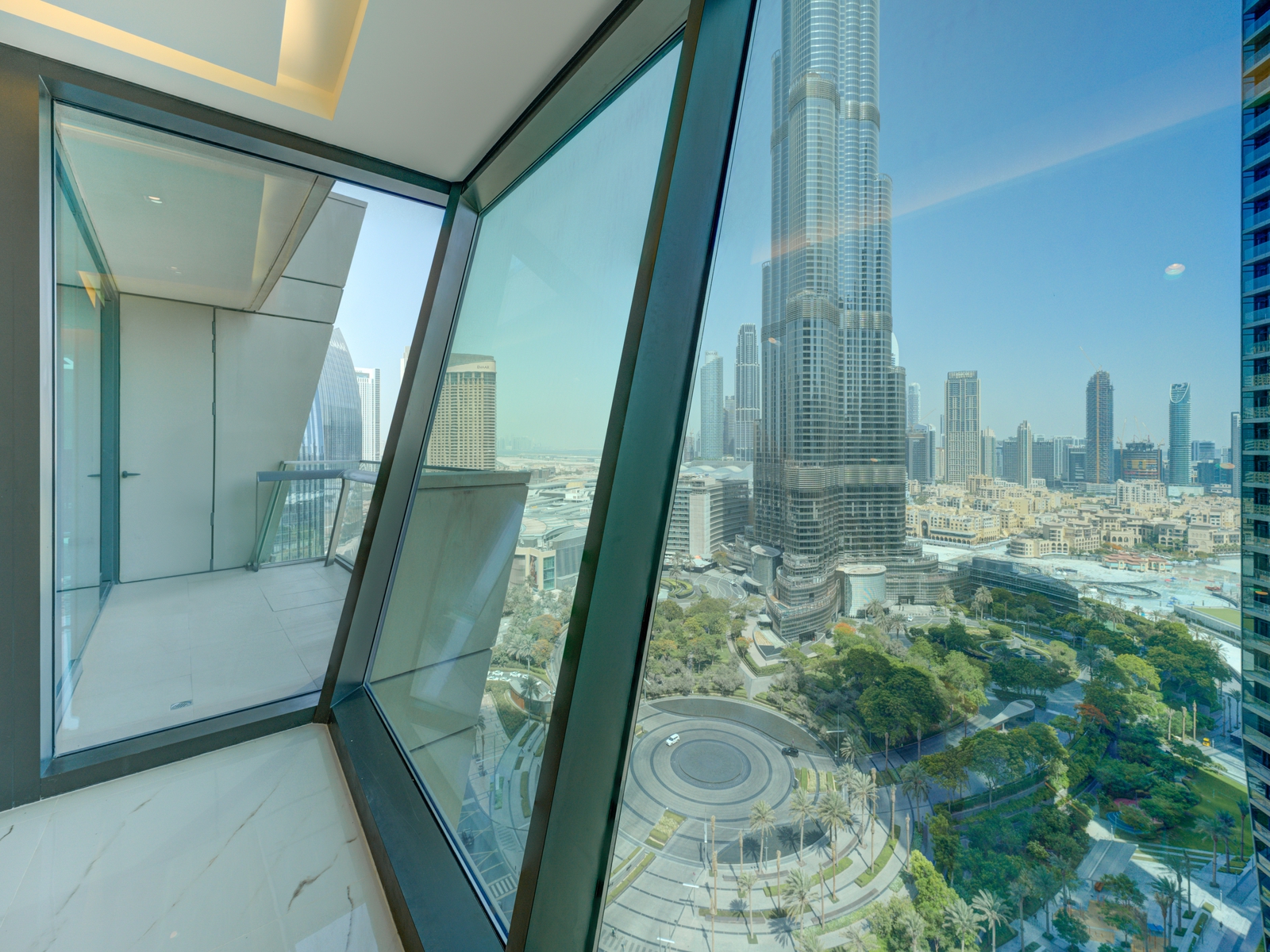 Vista Interior Del Burj Khalifa